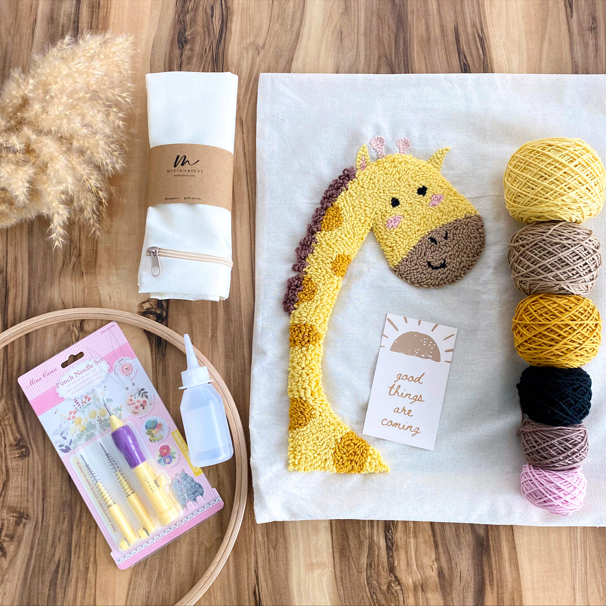 Punch Throw Pillow Kit Giraffe – Mini Hobievi